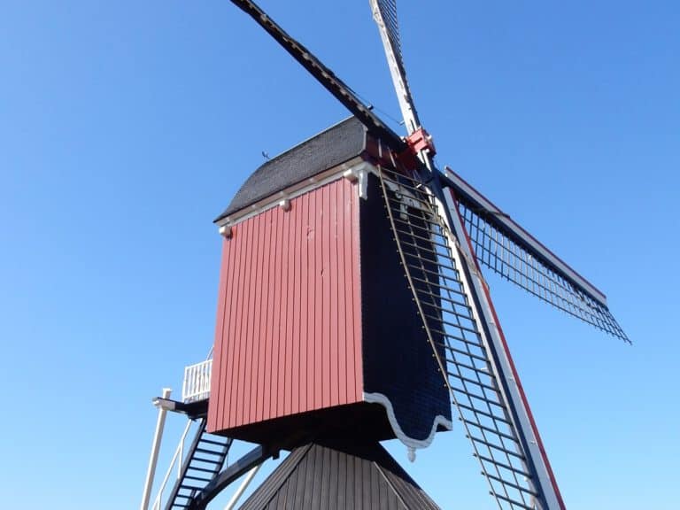 Moergestel - Standerdmolen Moergestel - Molens Nederland.nl